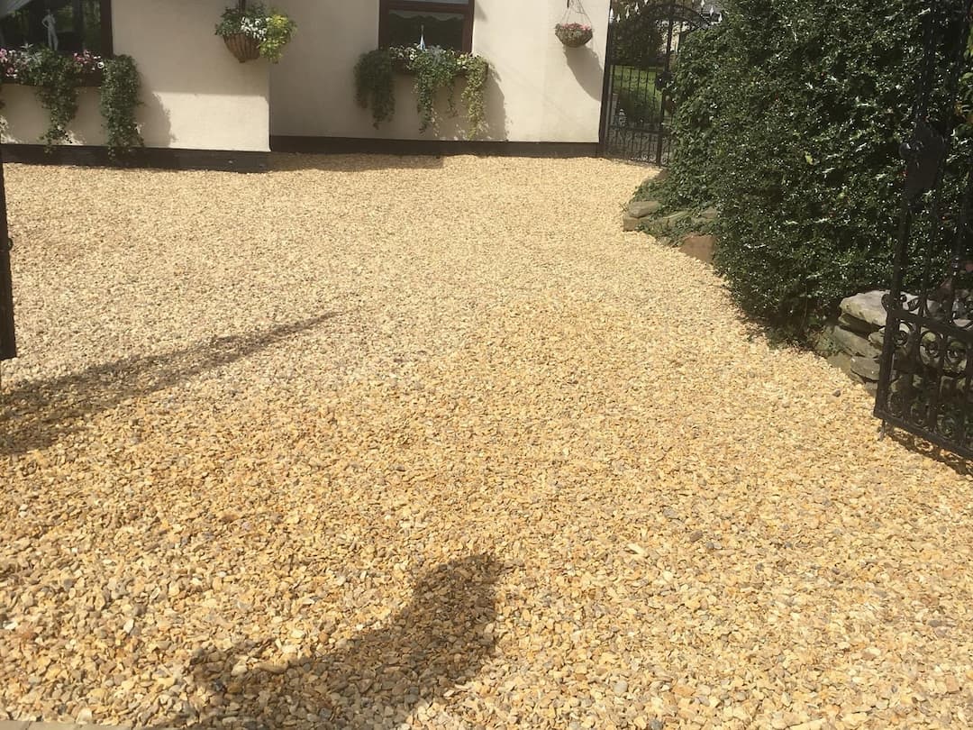 Gravel & Aggregate Driveways Truro | Free Designs & Quotes